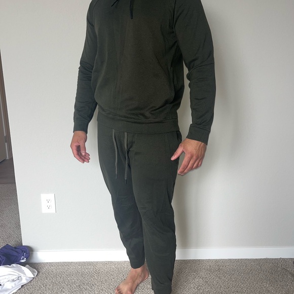 lululemon athletica | Other | Mens Green Lulu Set | Poshmark
